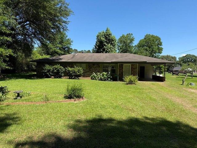 135 Pine St, Chireno, TX 75937