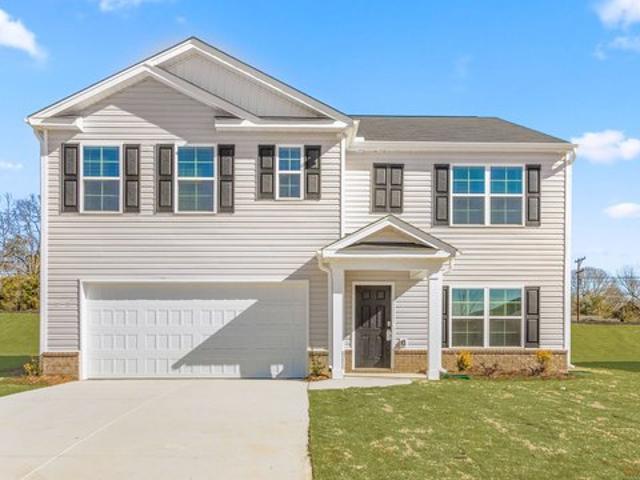 135 Pinhook Dr, Lexington, NC 27295