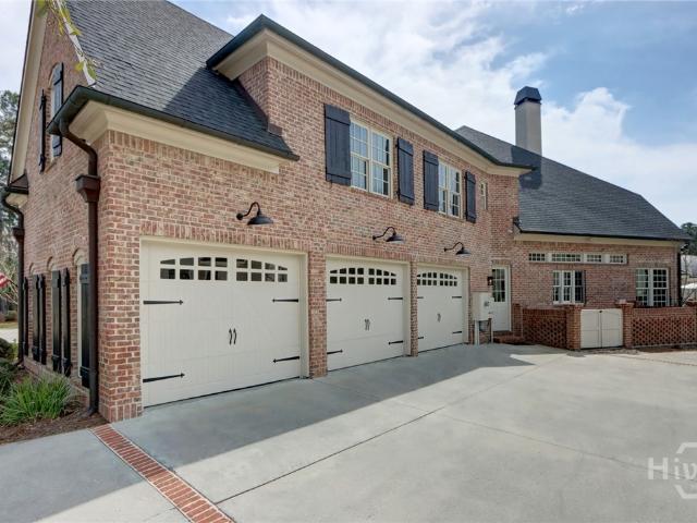 135 Puttenham Crossing