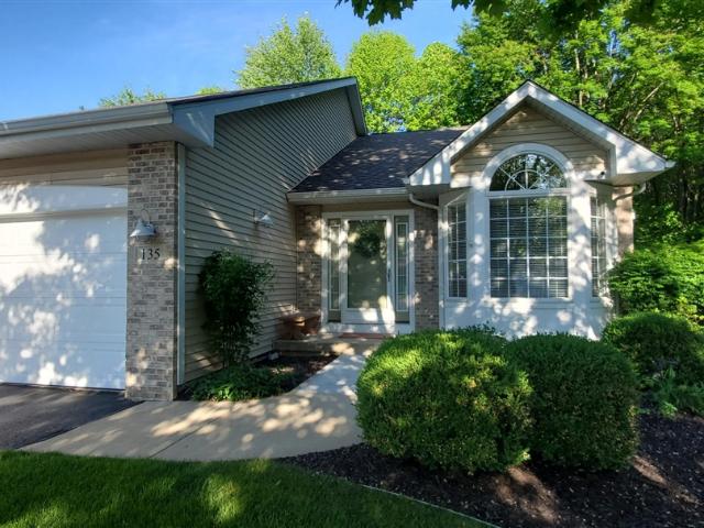 135 Rose Court