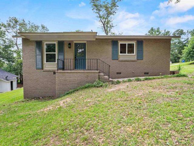 135 Riverview Ct, Columbia, SC 29201
