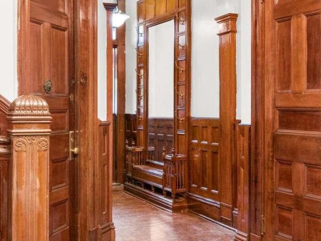 135 W 122ND Street