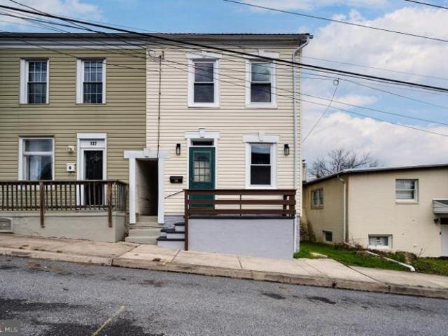 135 W Walnut St, Kutztown, PA 19530