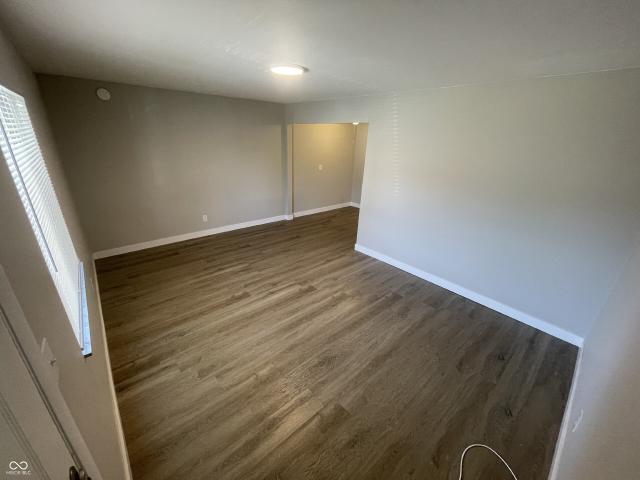 135 W Hendricks Street # 2