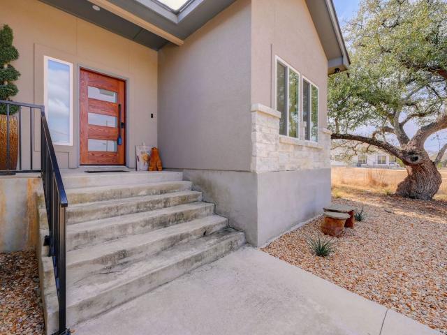 135 W Pat Dolan, Blanco, TX 78606 | MLS #1941