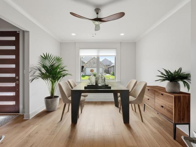 135 Woodlands Park Drive