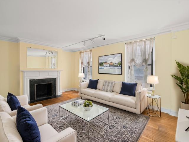 135 West 58th Street, New York, NY