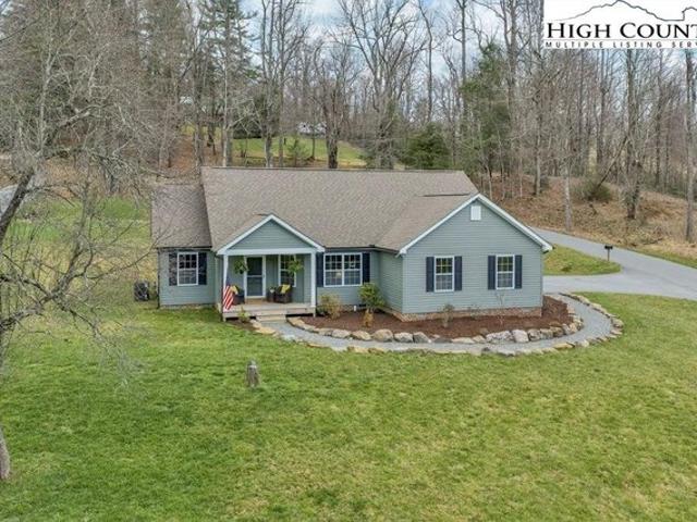 135 Willow Trl, Boone, NC 28607