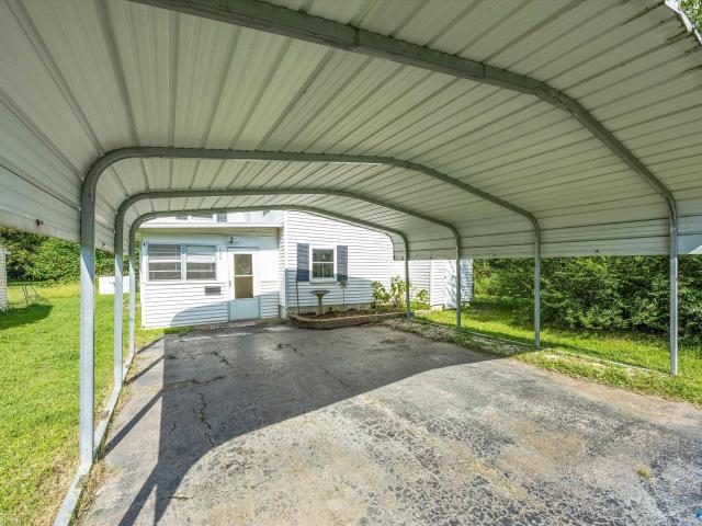 135 T E McKinney Circle