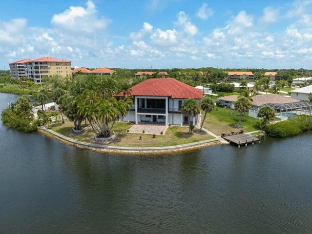 135 Tina Island Dr, Osprey, FL 34229