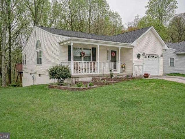 135 Trellis Ln, Sewell, NJ 08080