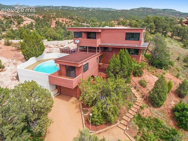 135 Via Vallecito, Manitou Springs, CO 80829