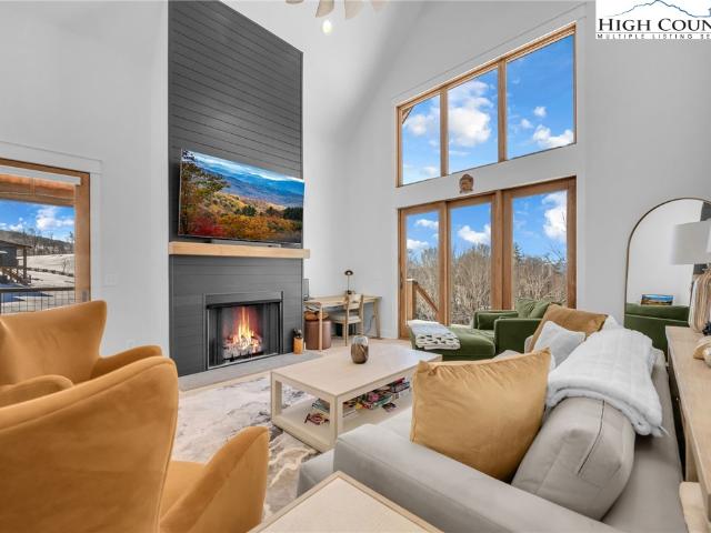 135 Vineyard Trail