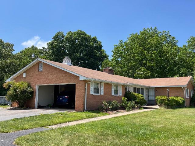 13640 Aden Rd, Nokesville, VA 20181 | MLS #VAPW2118 | Compass