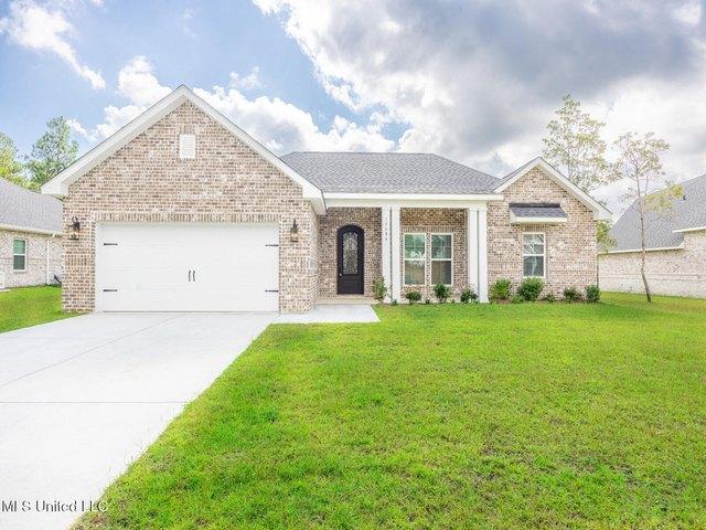 13640 Mayberry Ct, Biloxi, MS 39532
