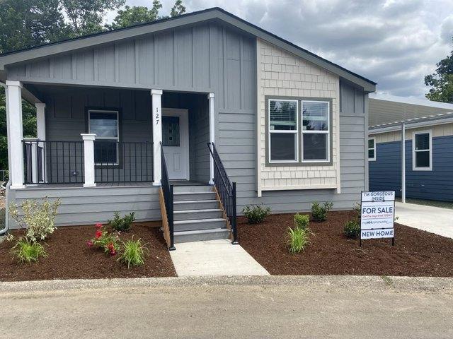 13640 SE Highway 212 Unit 127, Clackamas, OR 97015