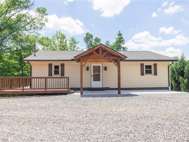 13648 Freedom Rd, Kimbolton, OH 43749