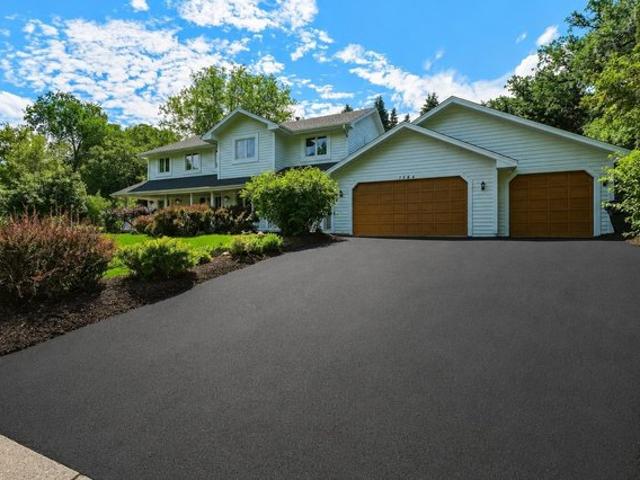 1364 Chatterton Ct, Eagan, MN 55123