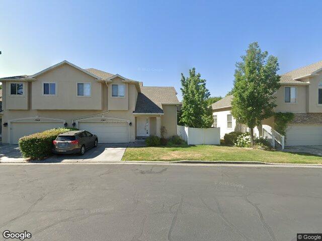 1364 E Old Maple Ct S, Salt Lake City, UT 84117