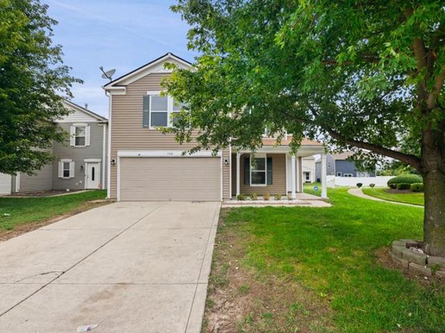 1364 Ellington Dr, Shelbyville, IN 46176