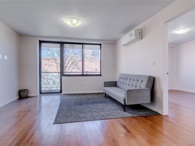 1364 st Avenue 2A