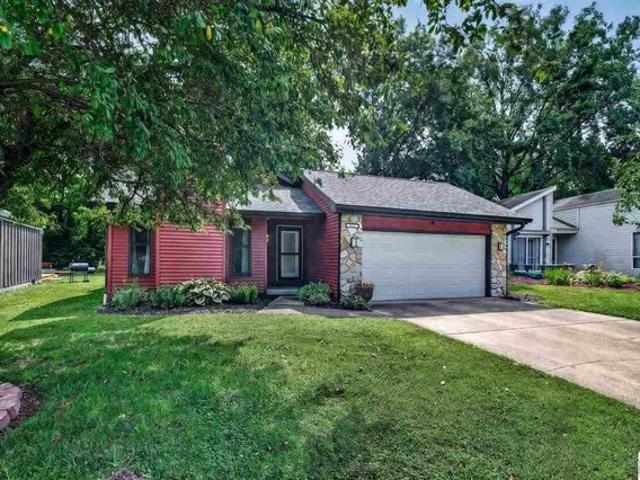 1364 S Garden Dr, Terre Haute, IN 47802