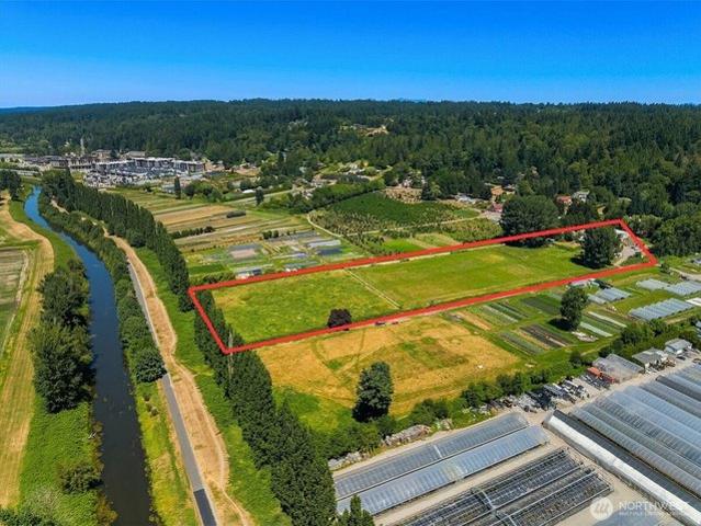 13653 Woodinville Redmond Rd NE, Redmond, WA 98052