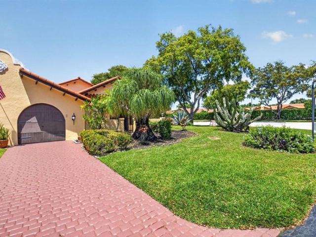 13653 Cortez Dr, Delray Beach, FL 33484