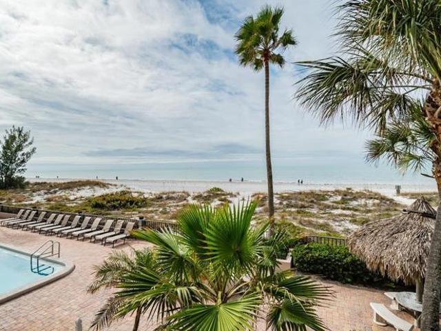 13650 Gulf Blvd #204 Madeira Beach, FL 33708