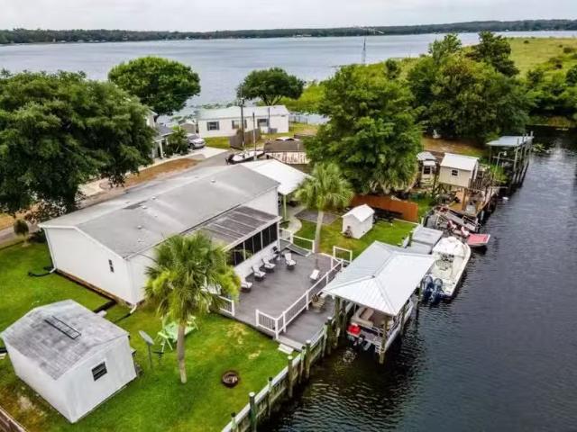 13650 NE 238 Ct, Salt Springs, FL 32134 MLS OM680675