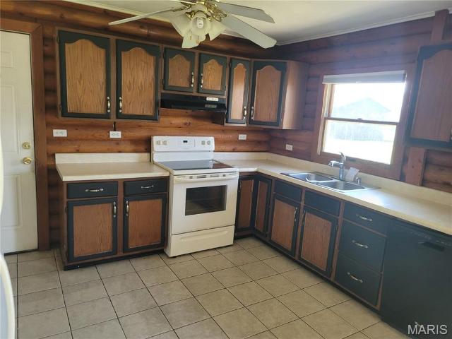 13651 New Halls Ferry Rd, Florissant, MO 63033 | MLS #26018