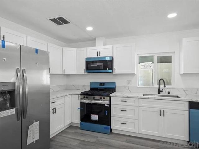13655 Highway 8 Business Spc 24, El Cajon, CA 92021