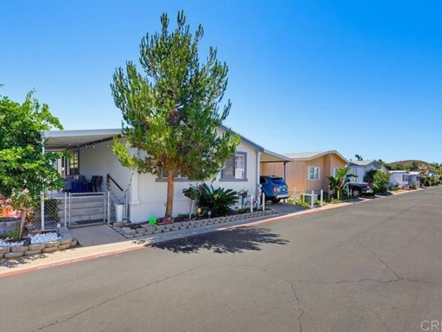 13655 Highway 8 Business Spc 27, El Cajon, CA 92021