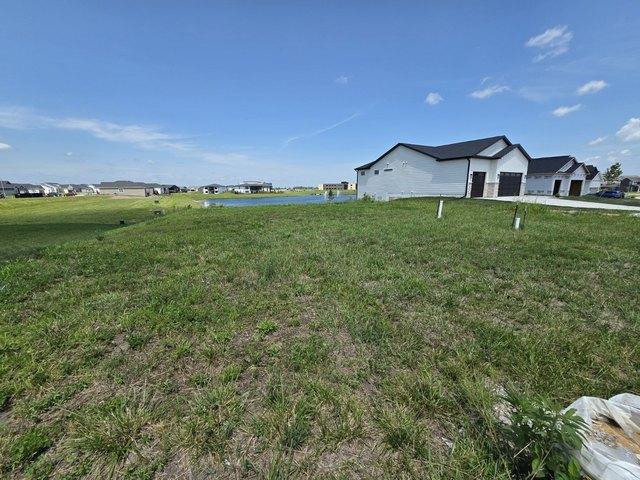 1365 NW Yorktown Dr, Waukee, IA 50263