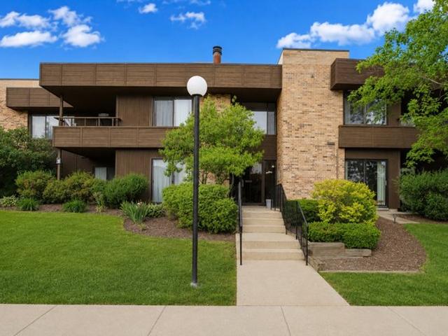 1365 N Sterling Ave Unit 105B, Palatine, IL 60067