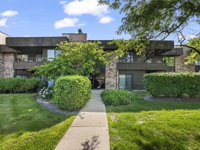 1365 N Sterling Ave Unit 211C, Palatine, IL 60067