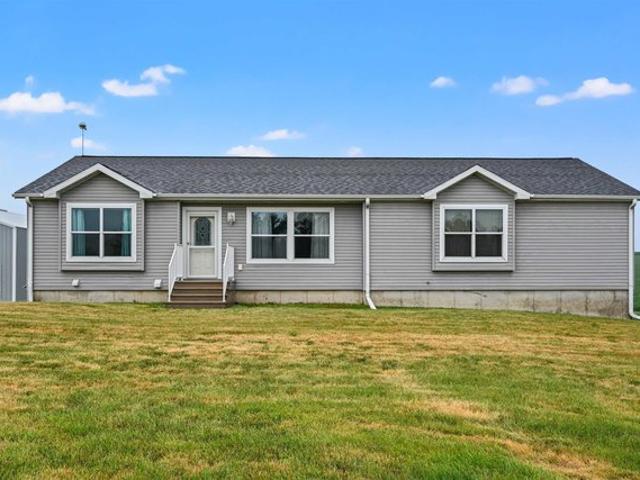 1365 County Road H, Cuba City, WI 53807