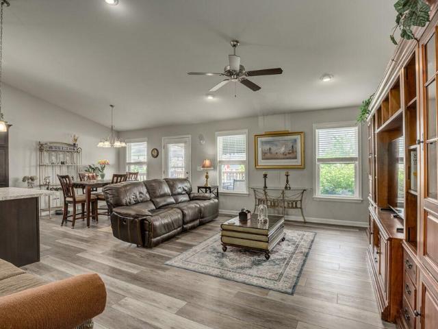 1365 Dominion Trail