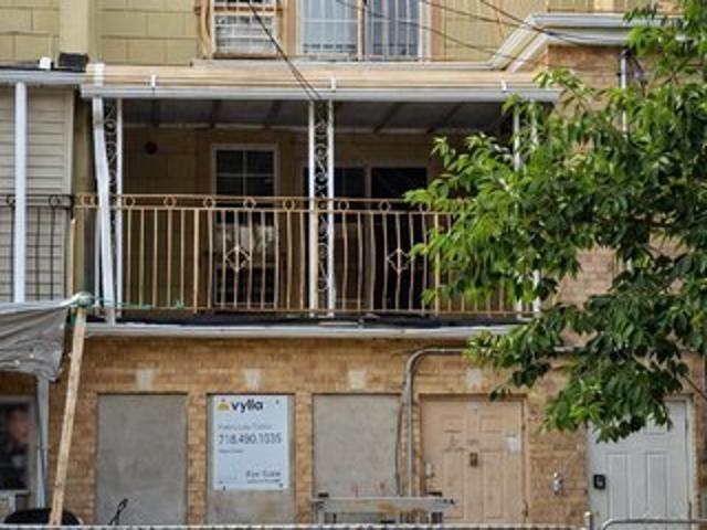 1365 Pinson St, Far Rockaway, NY 11691