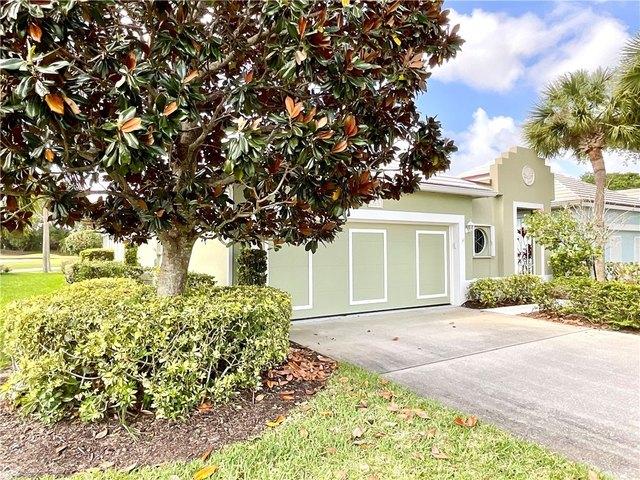 1365 St Catherines Cir, Vero Beach, FL 32967