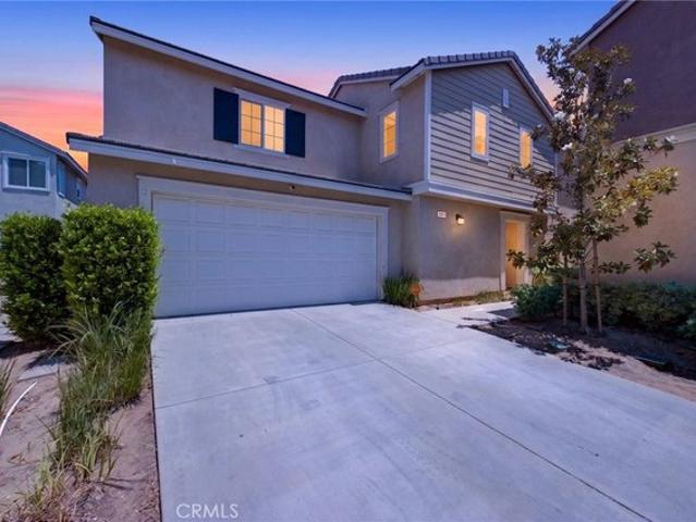 1365 Sunset Pl Unit D, Beaumont, CA 92223