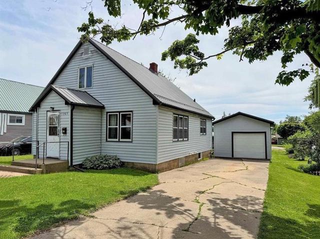 1365 11th St, Fennimore, WI 53809