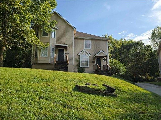 1365 1 Sherman Ave, Leavenworth, KS 66048