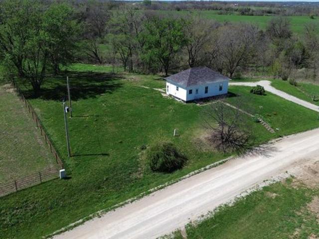 13667 Quail Ave, Bloomfield, IA 52537