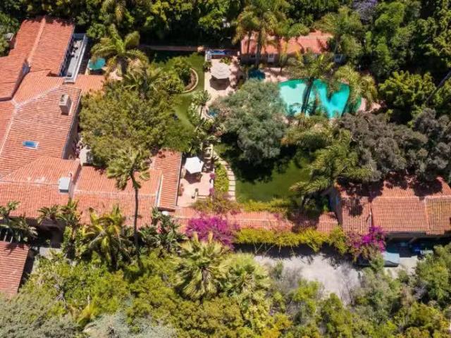 13664 W Sunset Blvd, Pacific Palisades, CA 90272