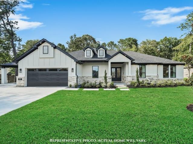 13664 Armstrong St, Conroe, TX 77303