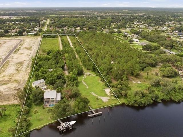13664 Marquette Blvd, Fort Myers, FL 33905