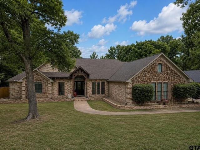13669 Karah Ln, Lindale, TX 75771