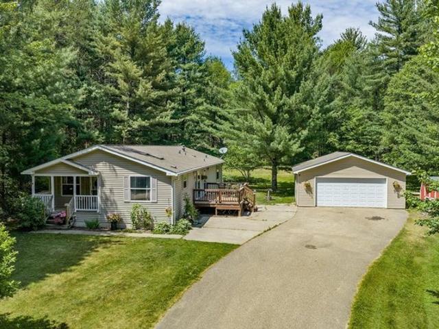 1366 Fur Dr, Wisconsin Dells, WI 53965
