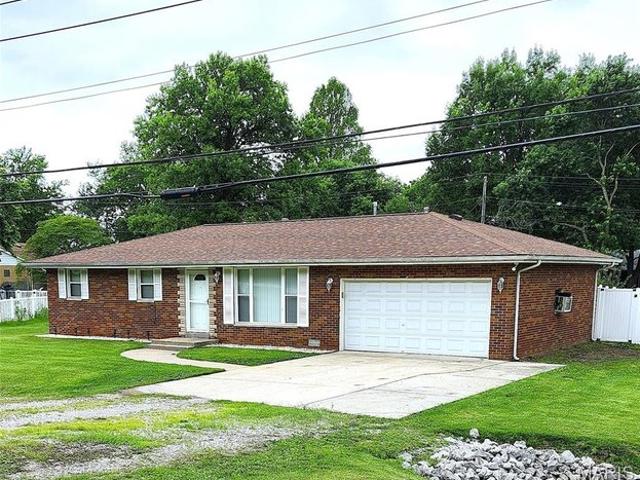 1366 Saint Thomas Rd, Granite City, IL 62040